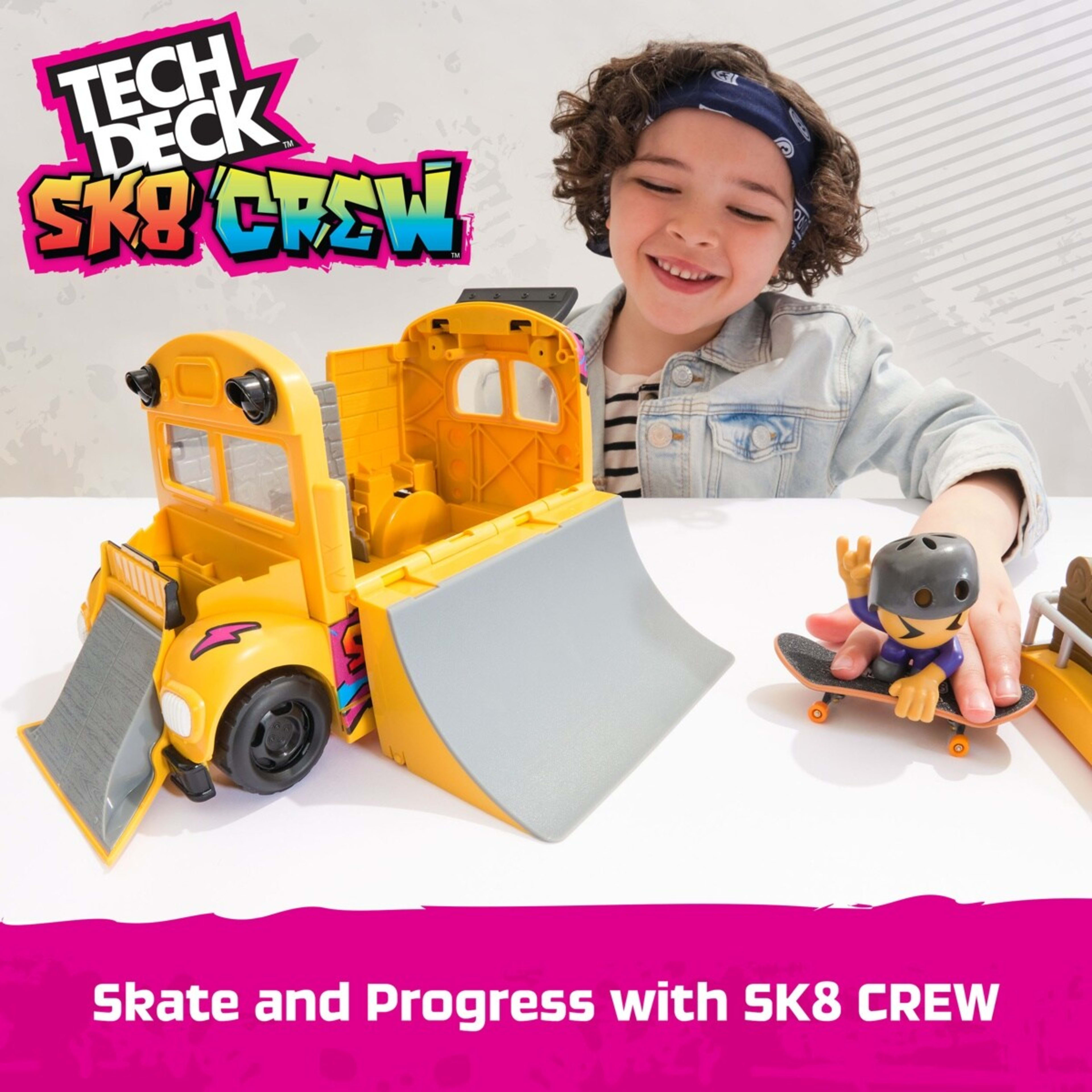 Tech Deck 2-in-1 Transforming Ultra Sk8 Bus Set - Kmart