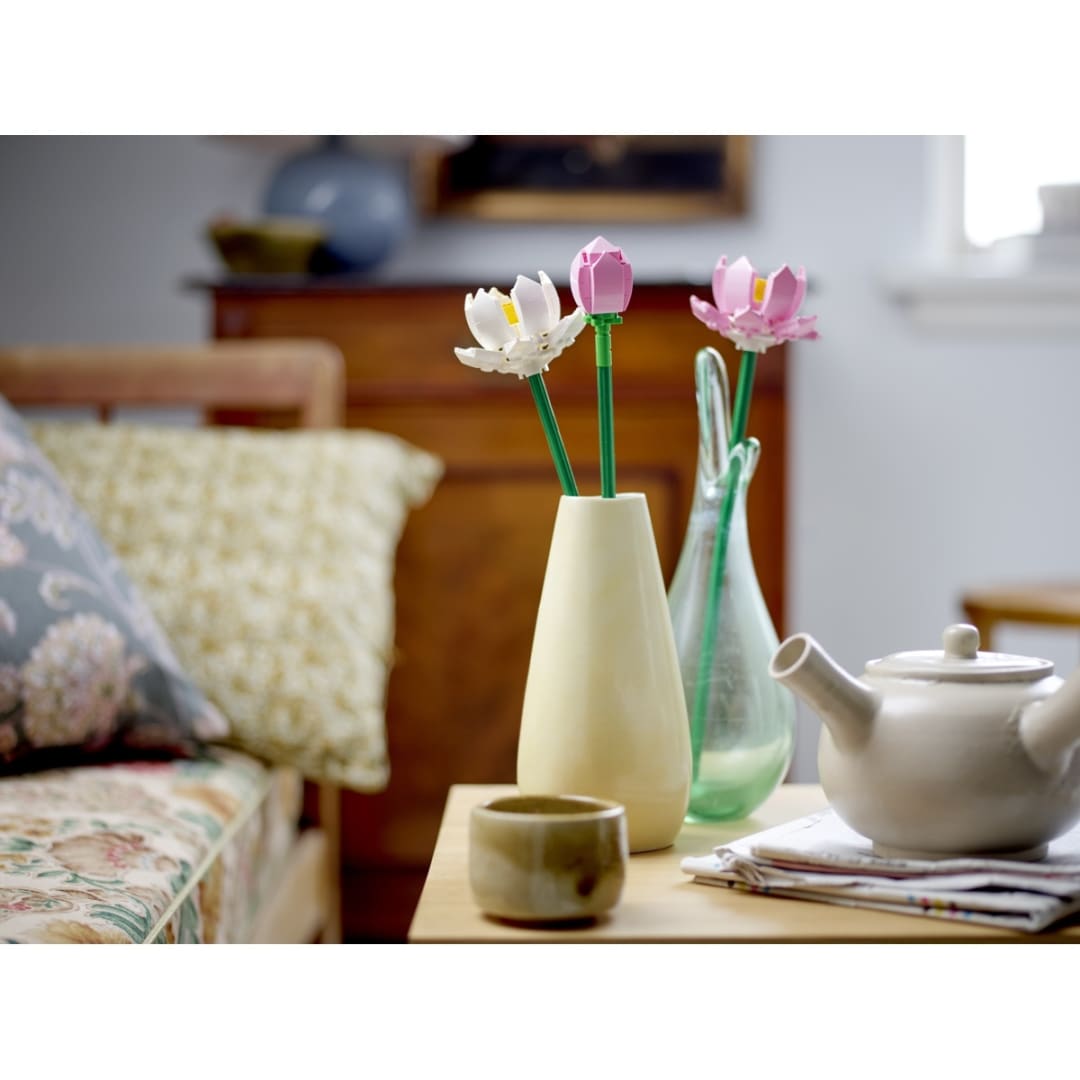 LEGO Lotus Flowers 40647 - Kmart