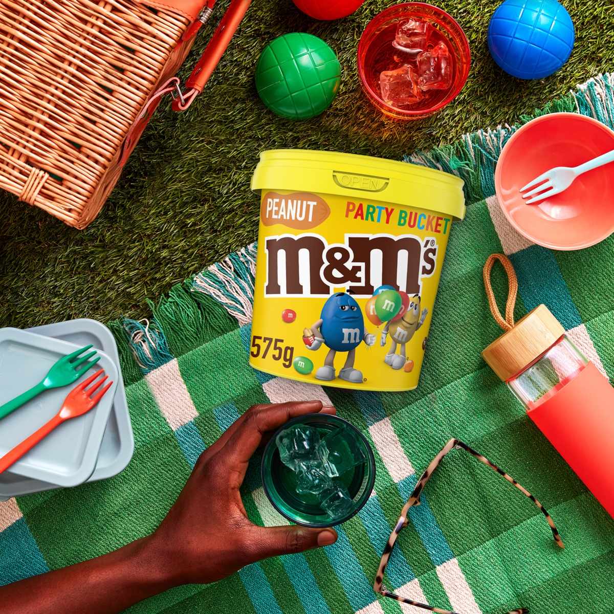 M&M's Peanut Party Bucket 575g - Kmart