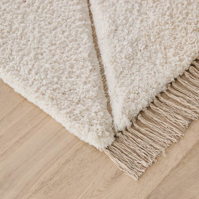 Sophia Rug - White, Large - 235cm x 160cm - Kmart