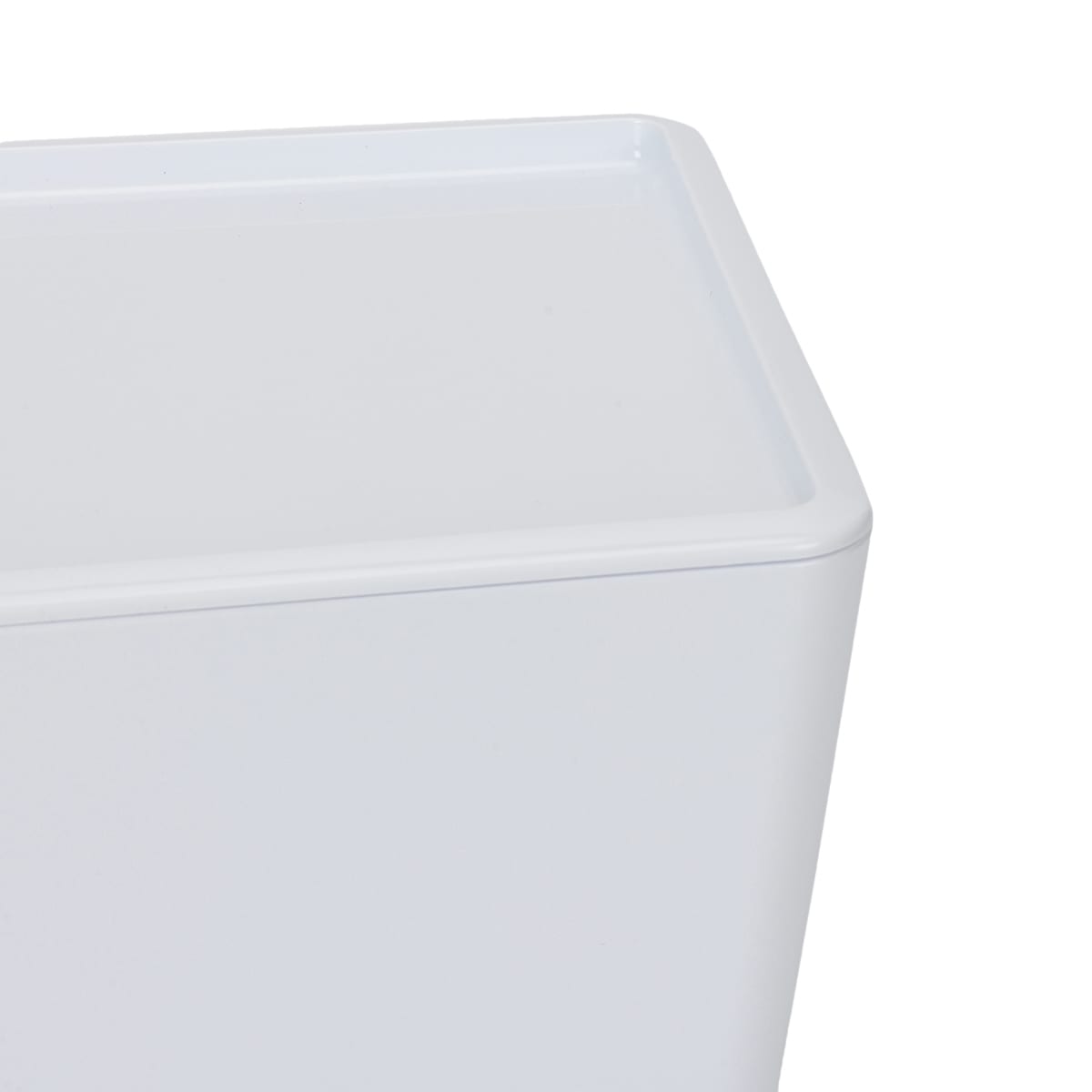 4L Smooth and Shiny Plastic Tub - White - Kmart NZ