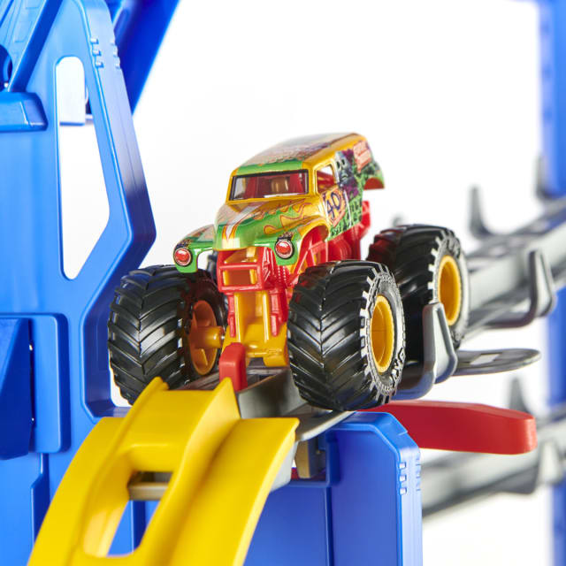 Monster Jam Garage Grave Digger Playset - Kmart