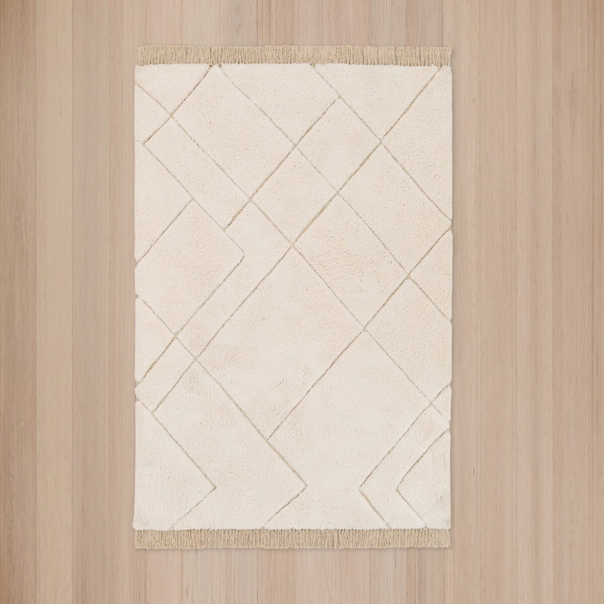 Sophia Rug - White, Large - 235cm x 160cm - Kmart NZ