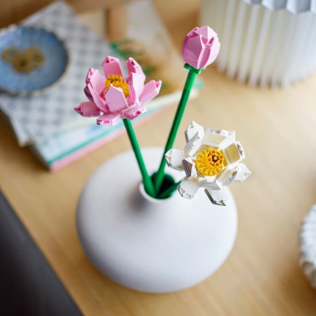 LEGO Lotus Flowers 40647 - Kmart NZ